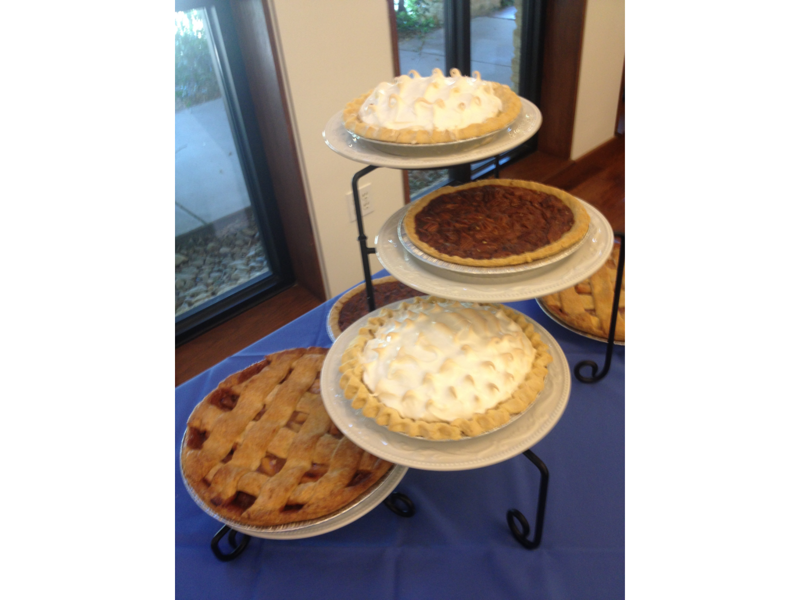 Pies & Cheesecakes – Buttermilk Bakery & Pie Shop